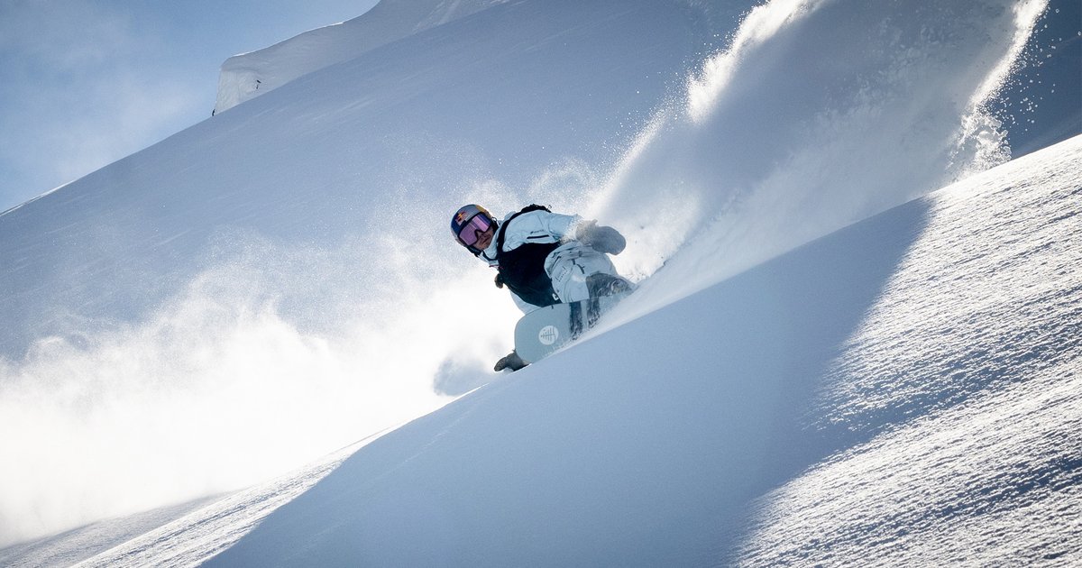 Which Boards Do the Burton Team Ride In Powder?